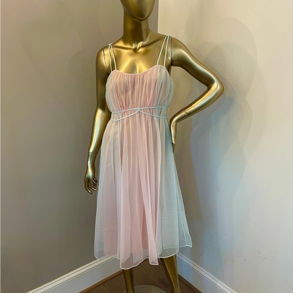 Vanity Fair | Intimates & Sleepwear | Vintage Rainbow Sheer Negligee ...